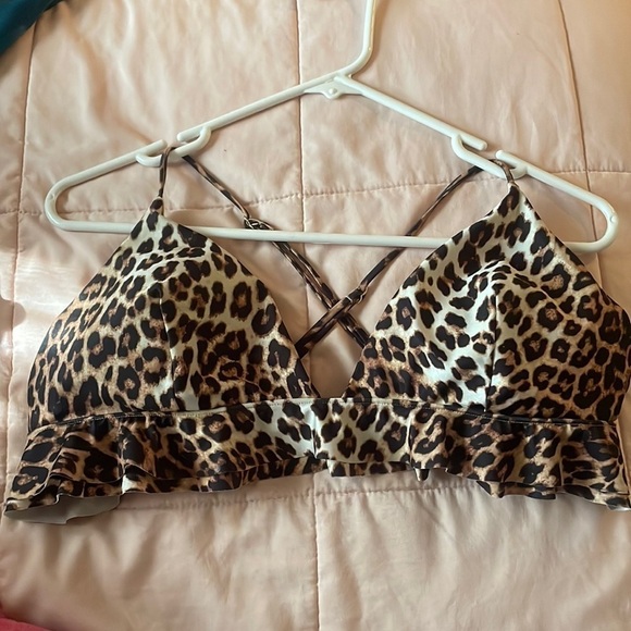 H&M | Swim | Hm Leopard Print Bikini Top | Poshmark